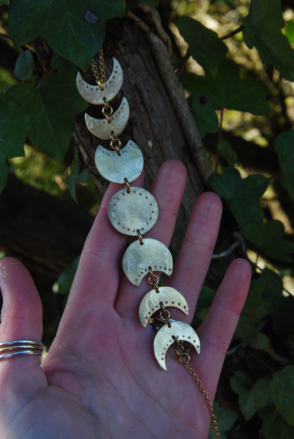 Collier Cycle lunaire en laiton martelé et - Etsy France