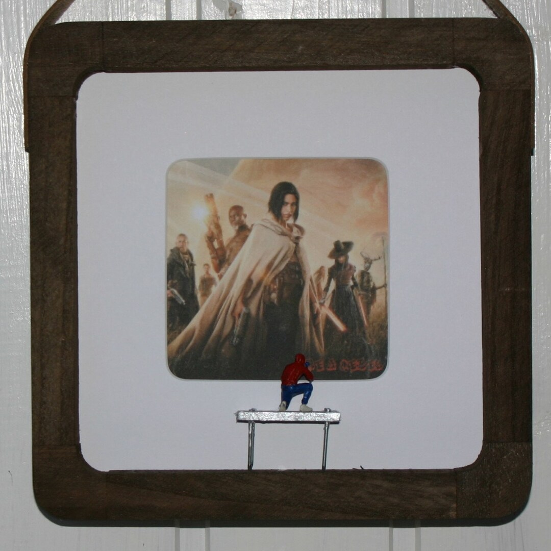 Rebel Moon Diorama Miniature Picture With Frame Banksy Mini-figures ...