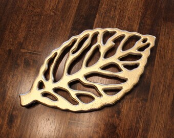 Cast Iron Trivet - Etsy
