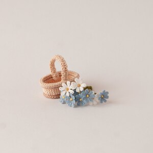 Miniature Daisies Flowers Bouquet Blue Daisies Miniature Basket Tiny ...