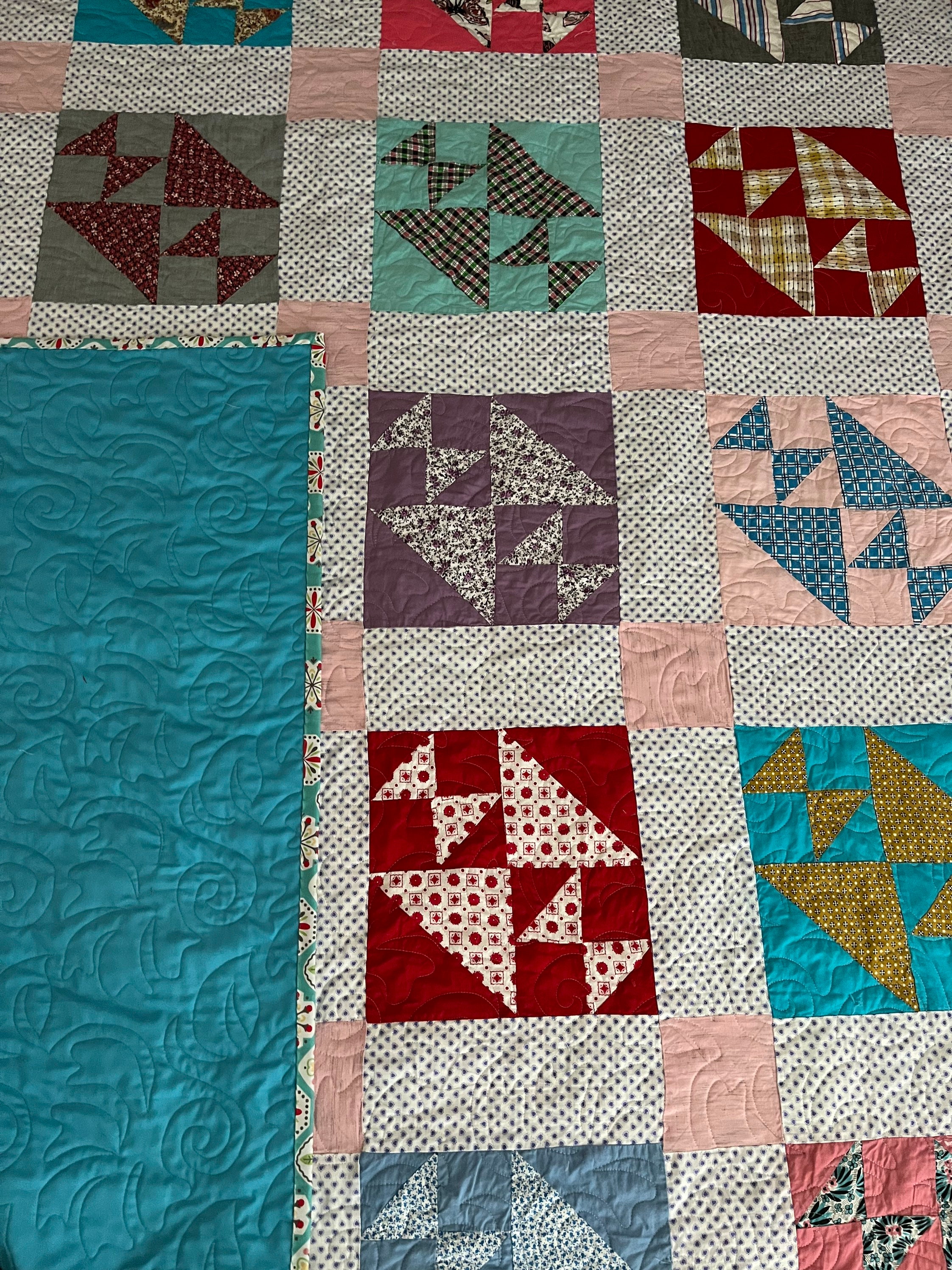 Tumbling Triangles Quilt - Etsy