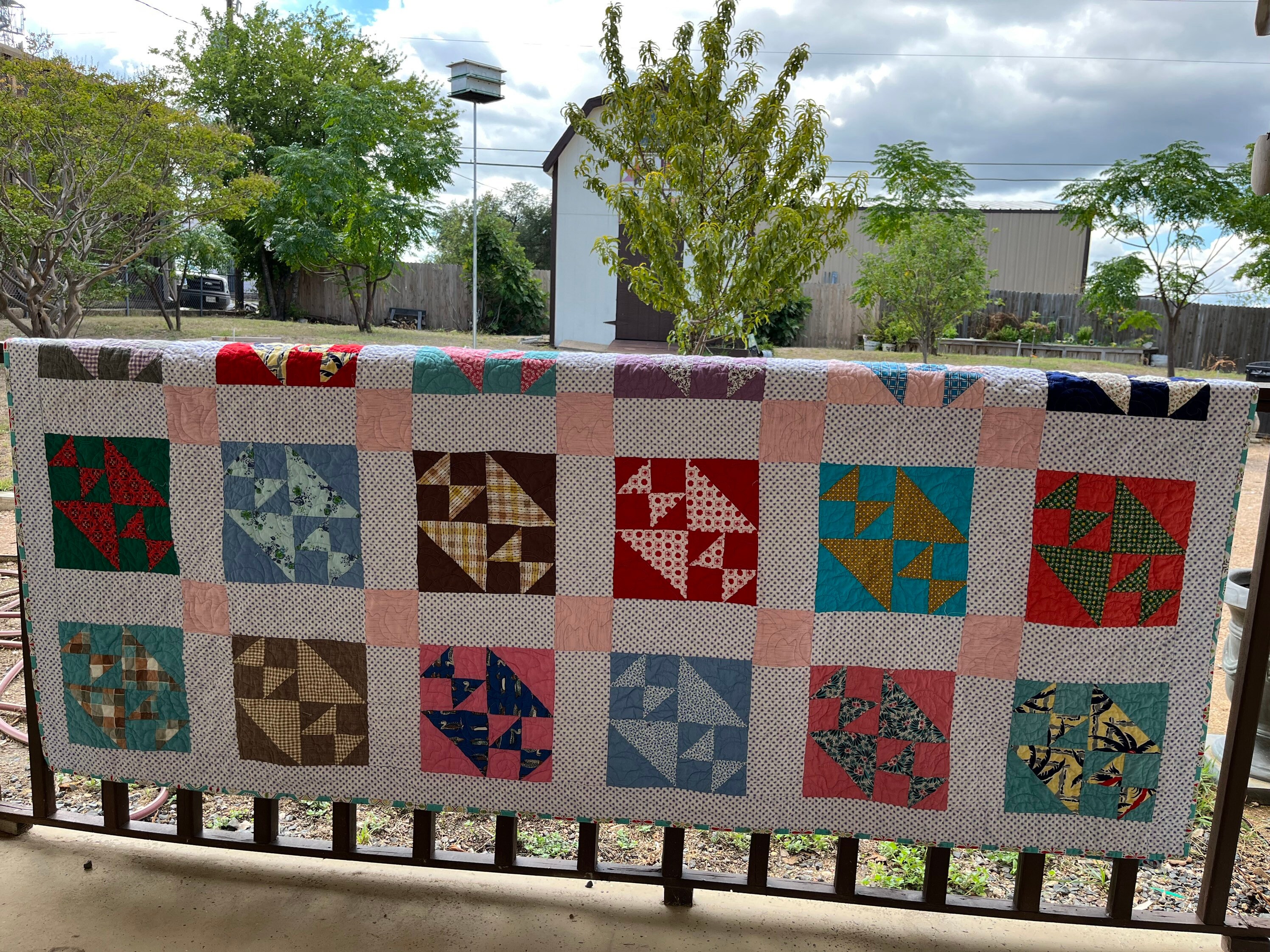 Tumbling Triangles Quilt - Etsy