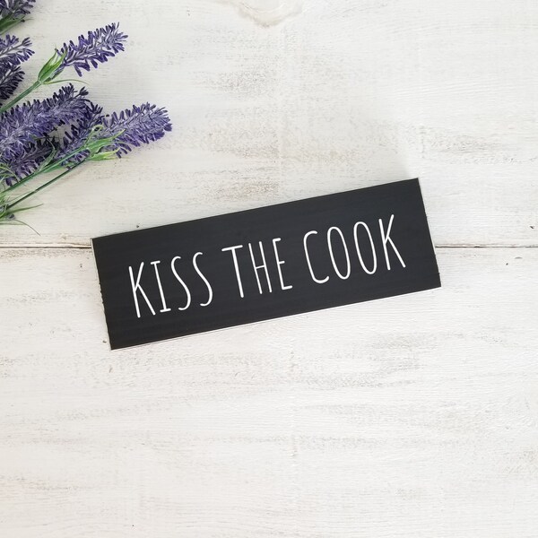 Kiss the Cook Sign - Etsy