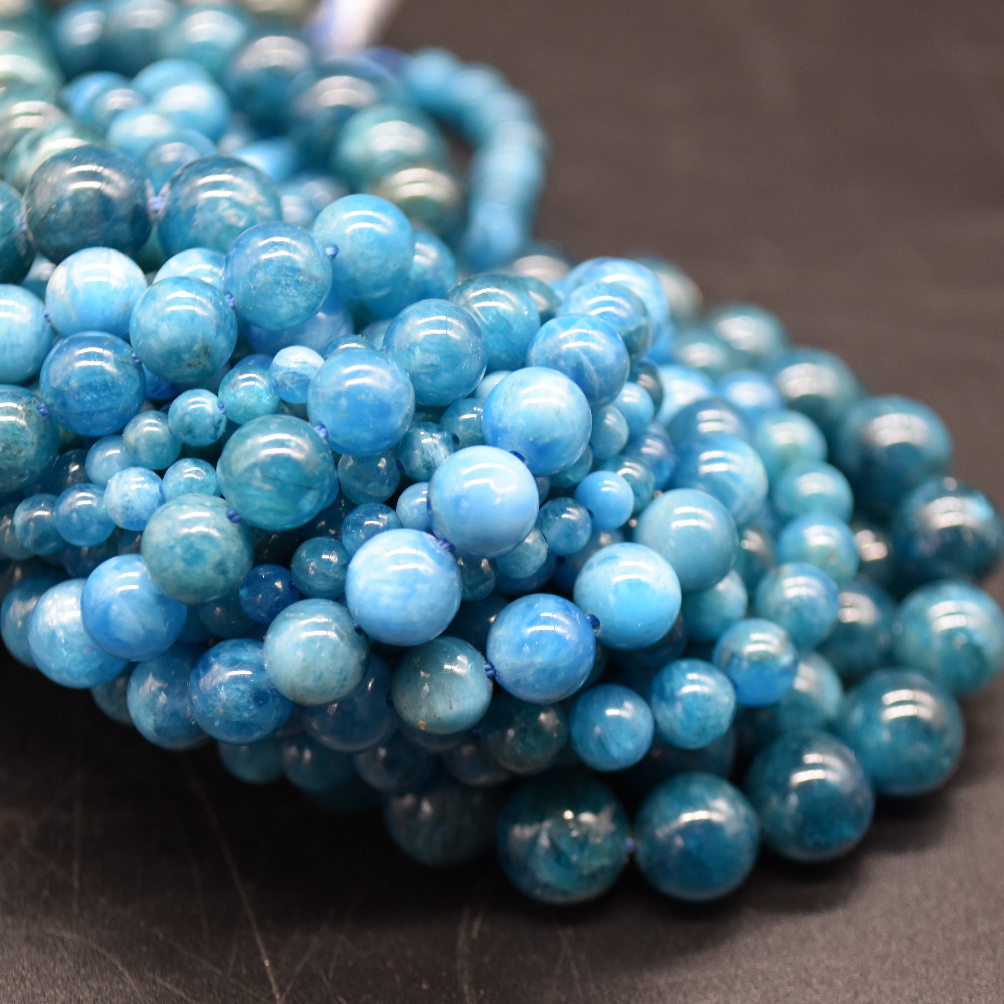 Apatite Beads