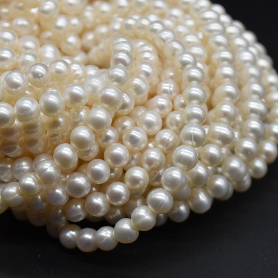 Freshwater Pearl Beads - White - Potato Round - 6mm - 7mm - 15" Strand ...