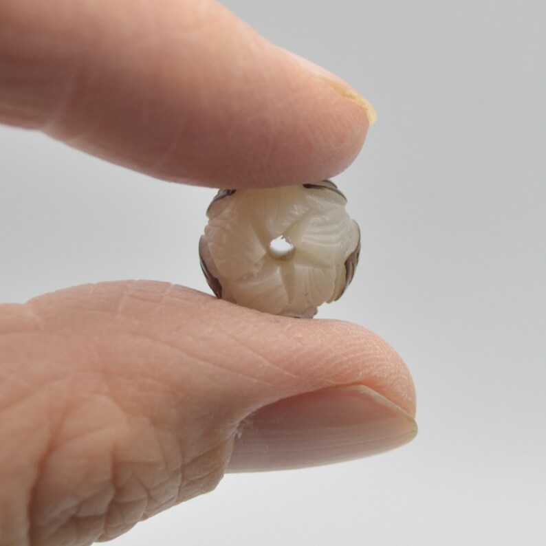 Natural Ivory White Bodhi Root Carved Lotus Flower Mala Prayer - Etsy UK