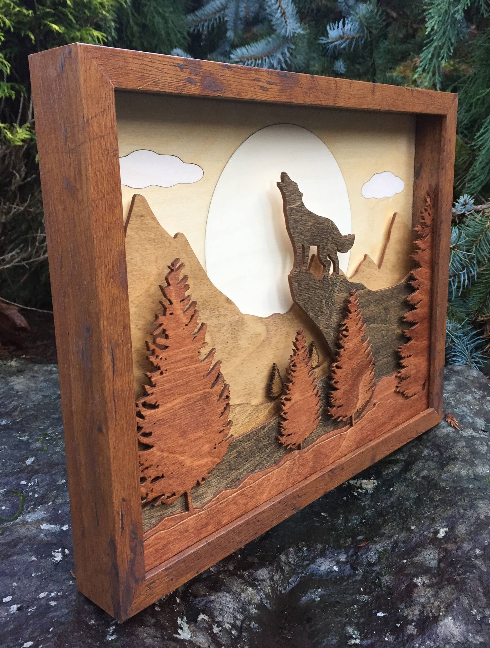 Howling Wolf 3D Wood Shadow Box / Laser Cut and Inlaid / - Etsy