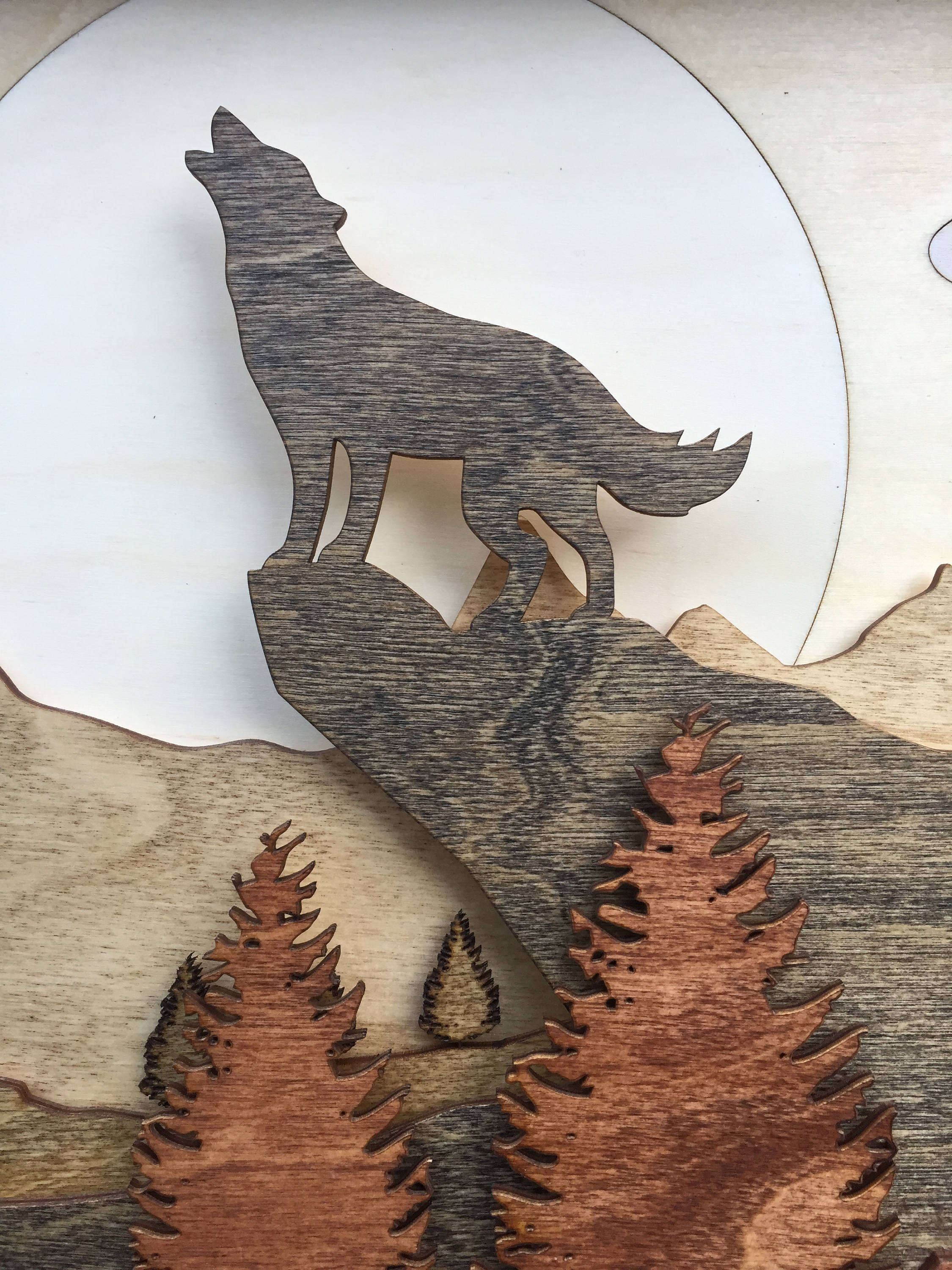 Howling Wolf 3D Wood Shadow Box / Laser Cut and Inlaid / - Etsy
