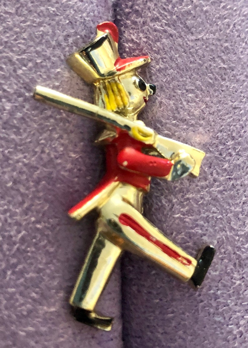 Vintage Marching Toy Soldier Brooch - Etsy