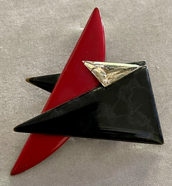brass black red enamel - Gem