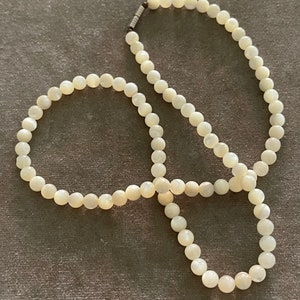 Mother of Pearl Pearlette Bead Necklace - Etsy