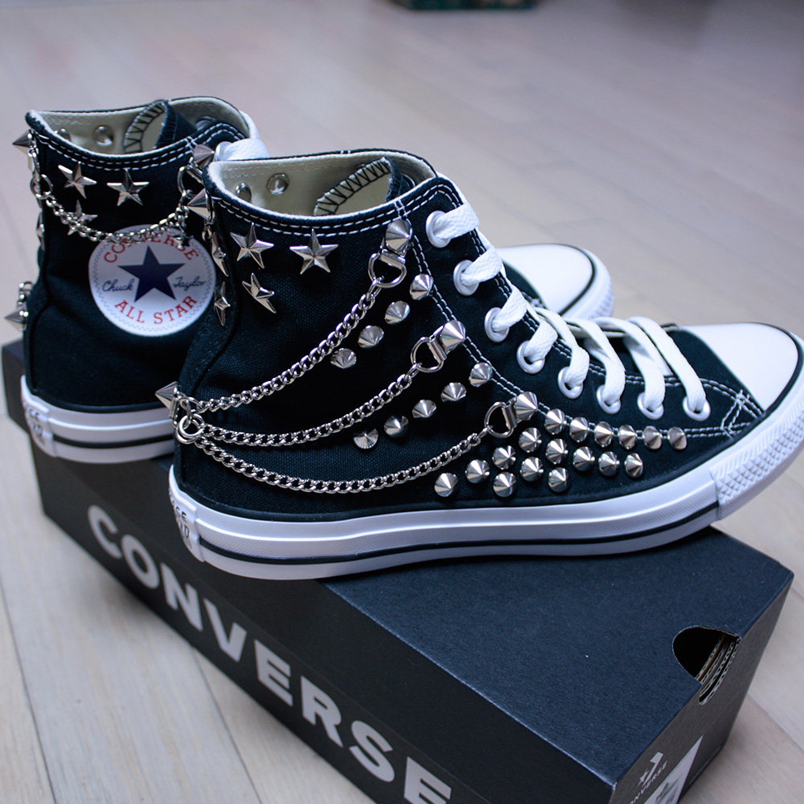 Genuine CONVERSE Black With Star & Chains All-star Chuck Taylor ...