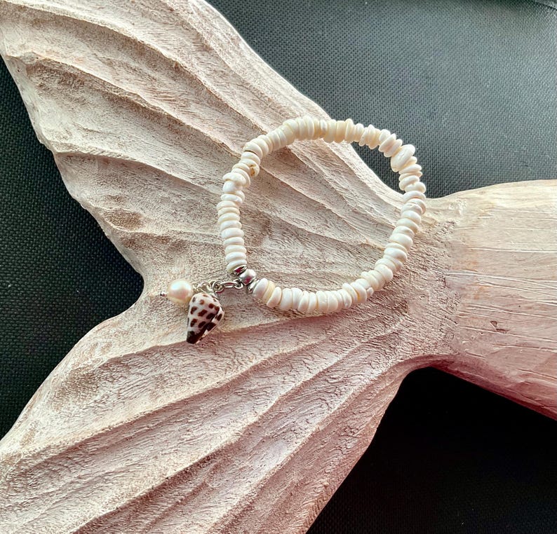 Puka Shell Bracelet , Cone Shell & Pearl Charms - Etsy