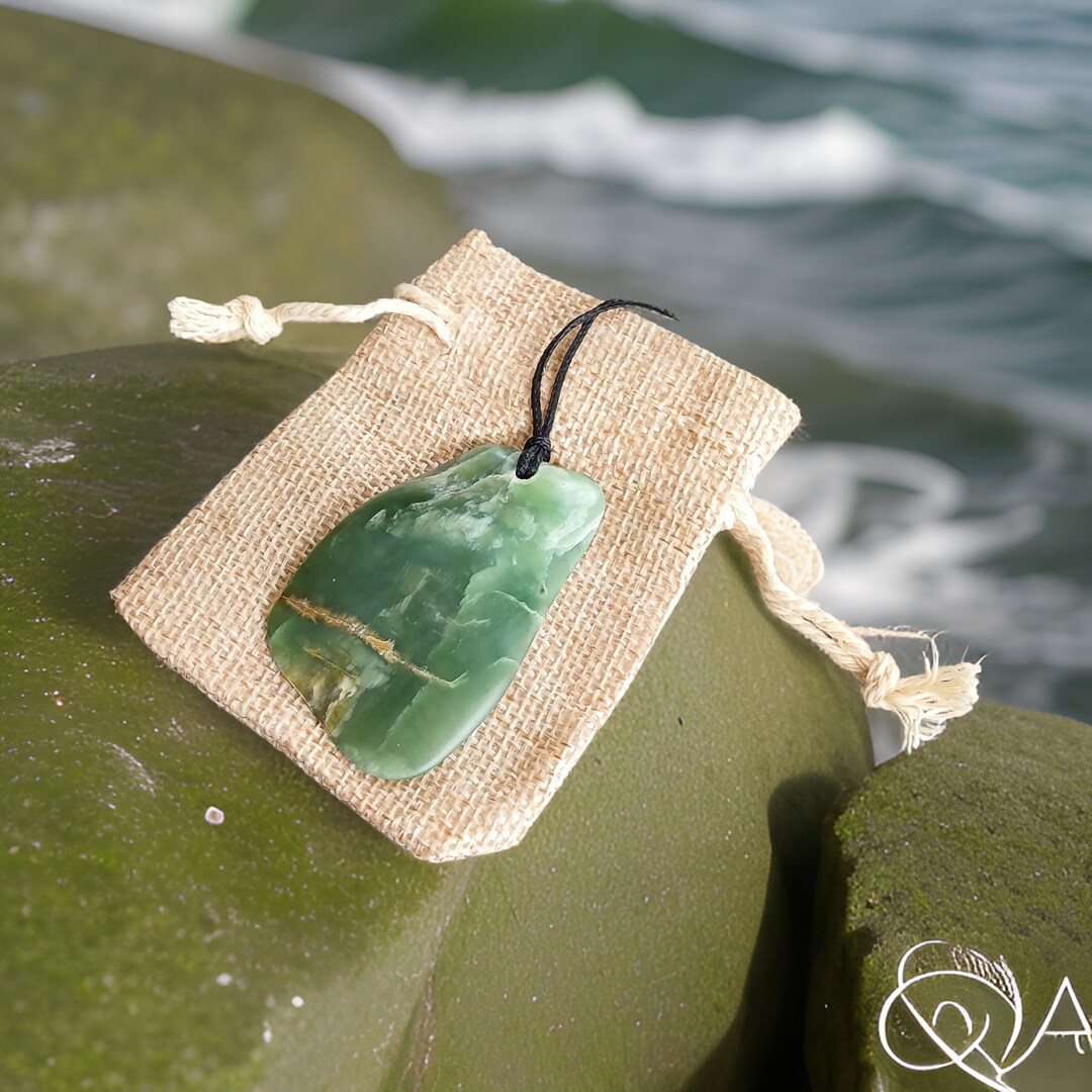 Pounamu Natural Beach Pebble New Zealand Gifts - Etsy