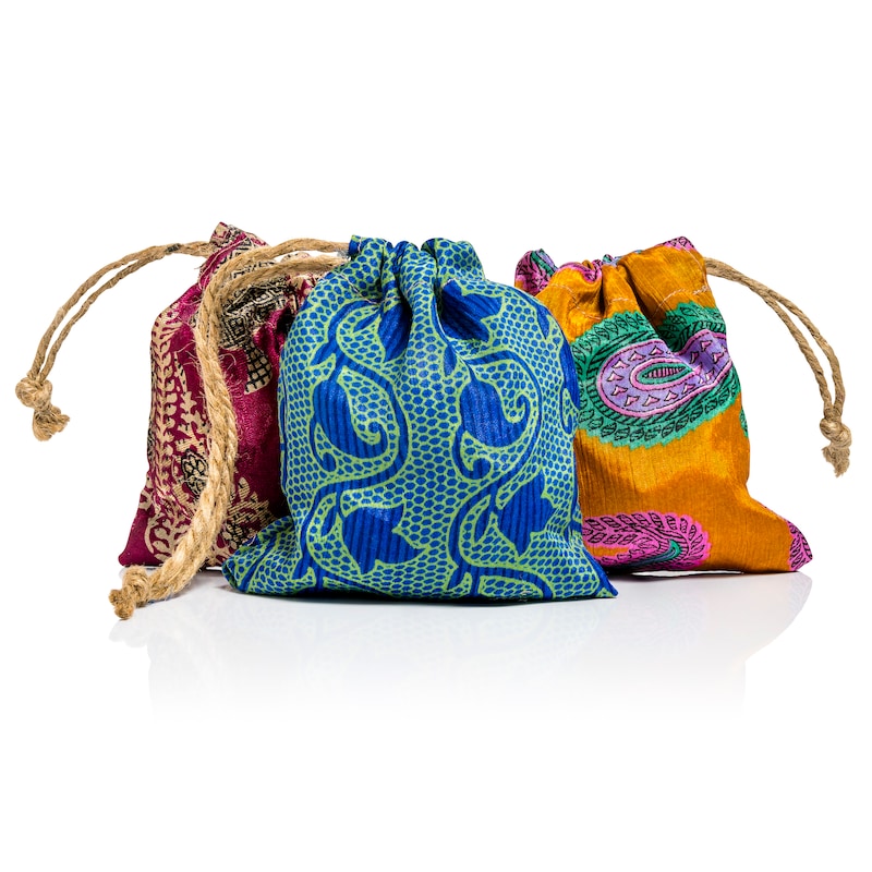 Cloth Small Gift Bags - 60+ Gift Ideas for 2026