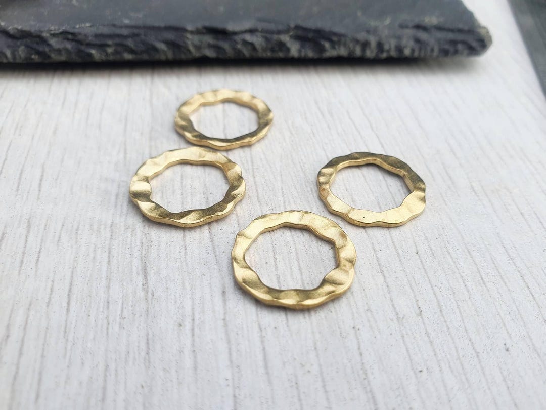 15mm Raw Brass Wavy Circle Frame | Closed Circle | Geometric Connectors ...