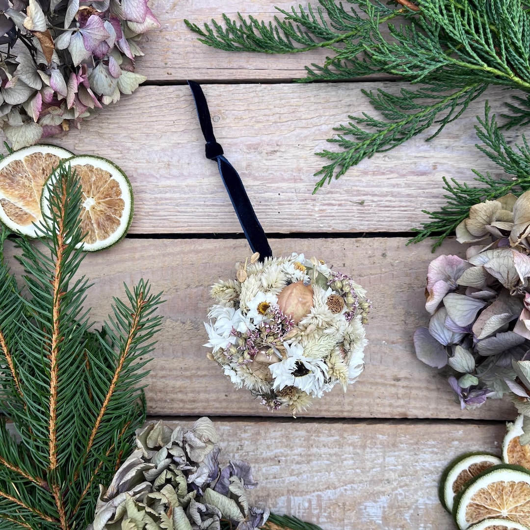 Dried Flower Baubles | Flower Baubles | Flower Decorations | Floral ...