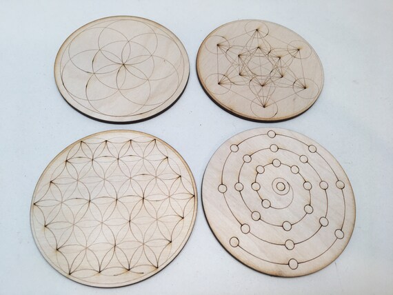 Set of 4 Mini Wooden Crystal Grid Plates Metatrons Cube | Etsy UK