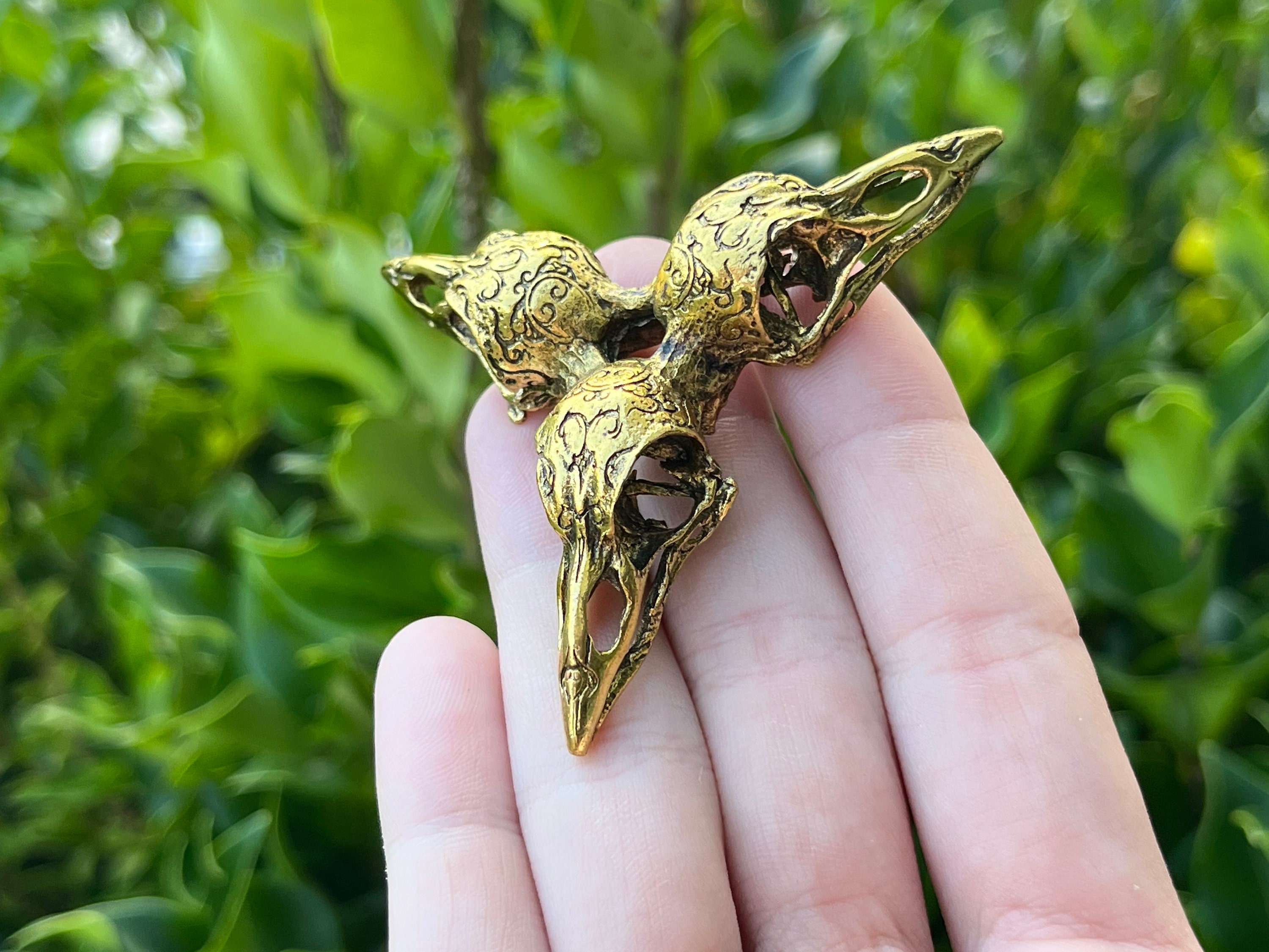 1PC Metal Skull Sphere Stand / Crystal Stand / Three Crow Skulls ...