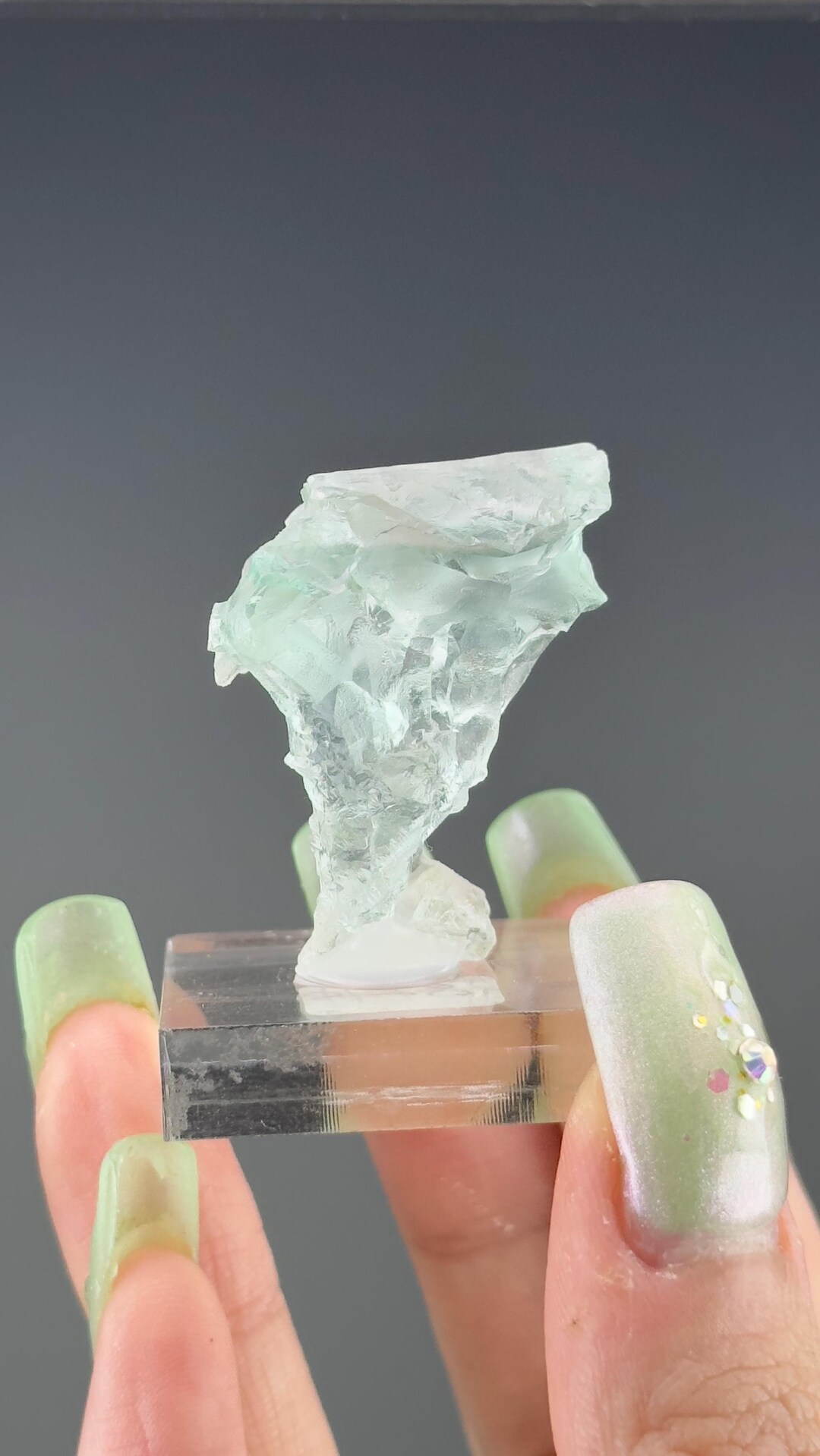 Etched Floater Fluorite From Xianghualing, Chenzhou, Hunan, China / Raw ...