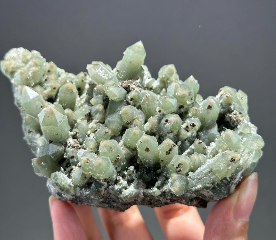 Hedenbergite Green Quartz With Hematite Included Tips From ...