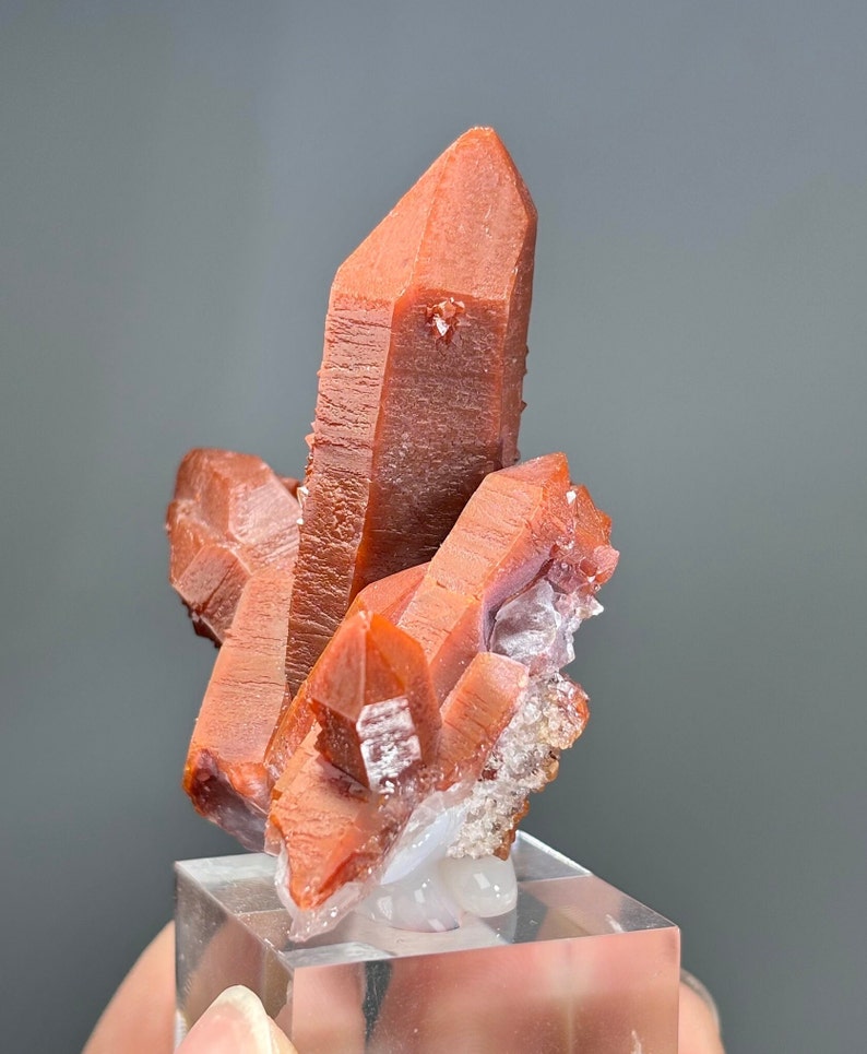 Red Quartz From Red Quartz From Tinjdad, Morocco / Raw Mineral Specimen ...