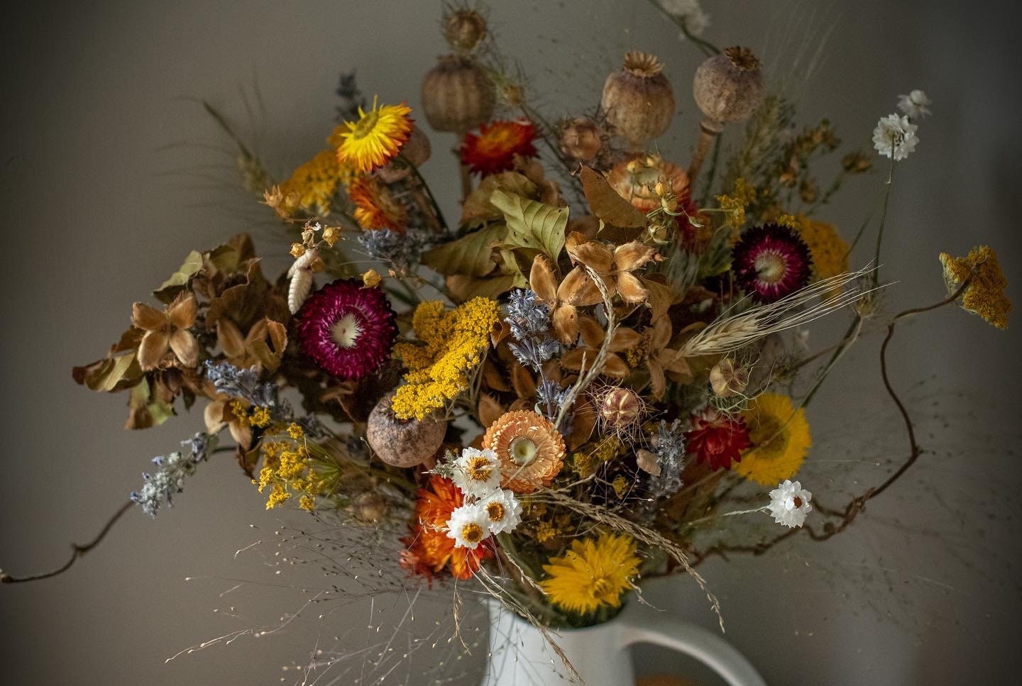 Bright dried flower bouquet. British grown flowers — Bracken&Fleur