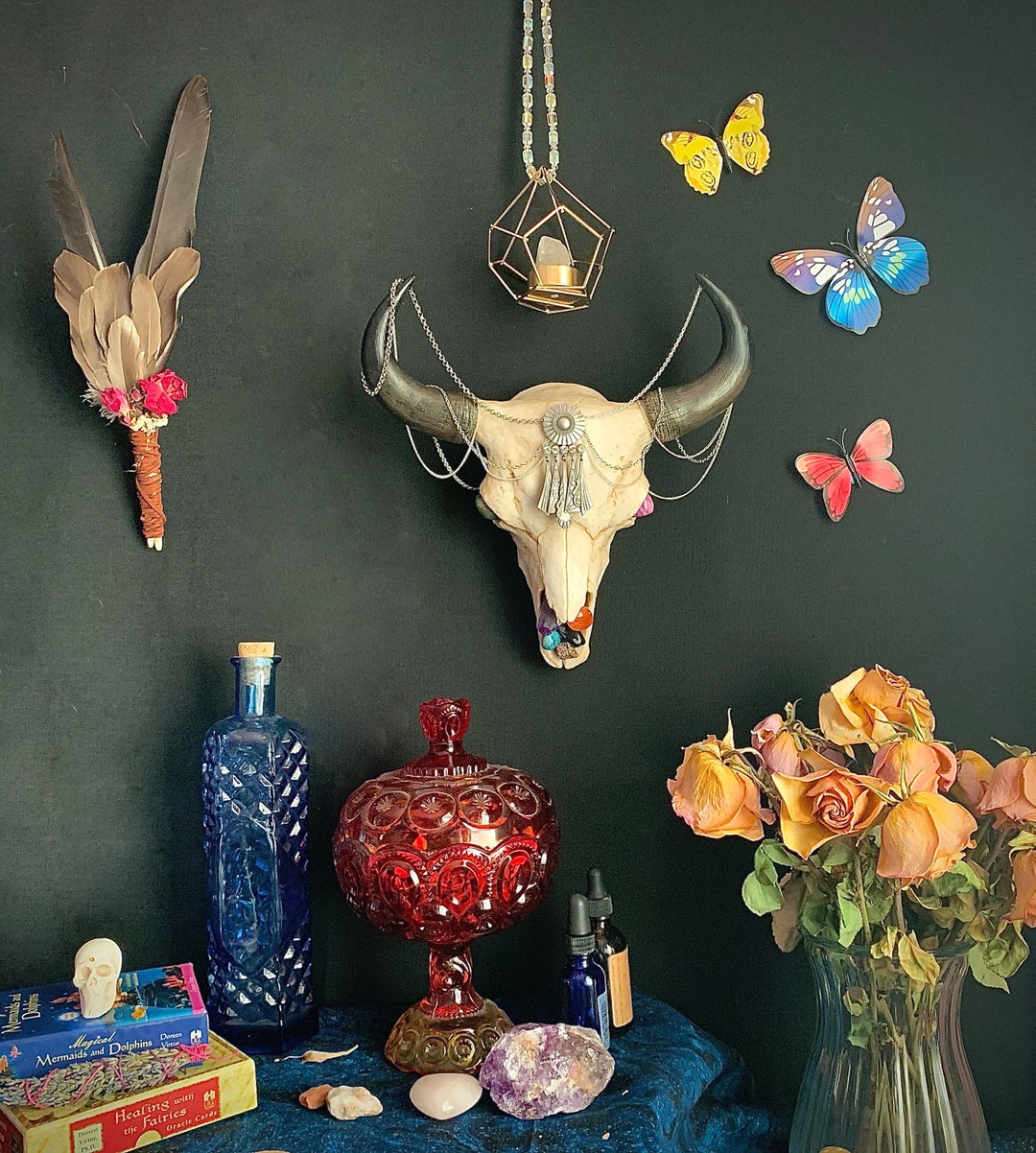 Decoratieve Koe Schedel. Verfraaide Faux Cow schedel. Diverse ...