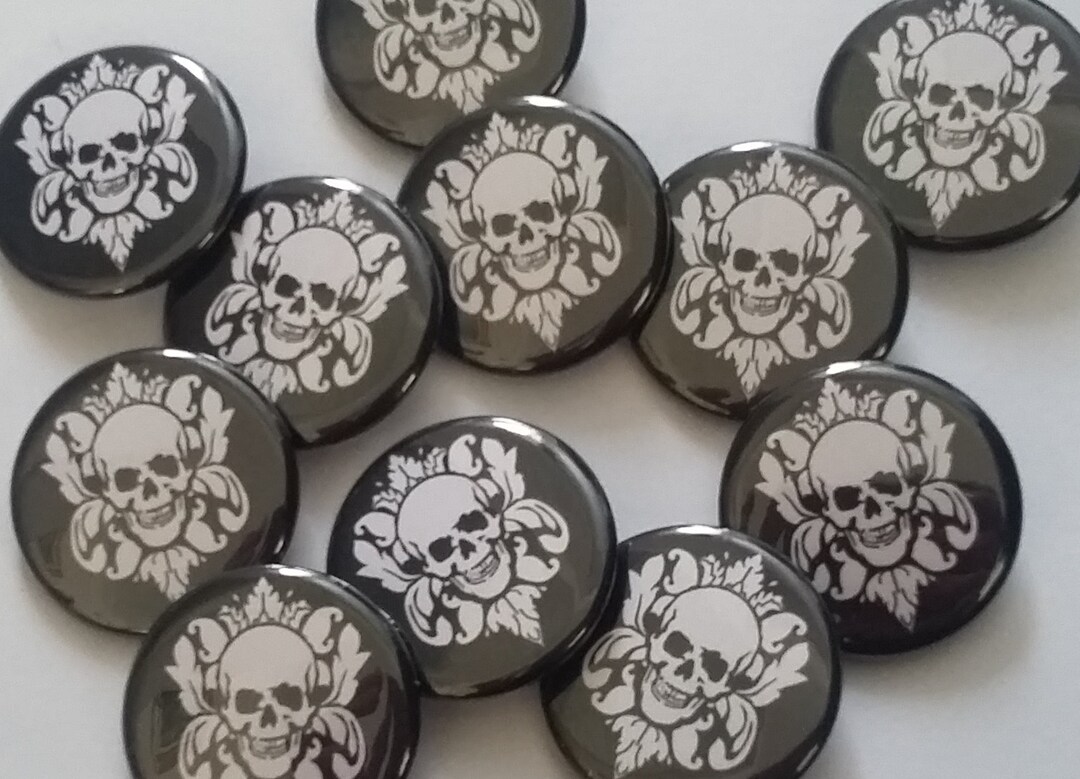 Sherlock Skull Badge - Etsy