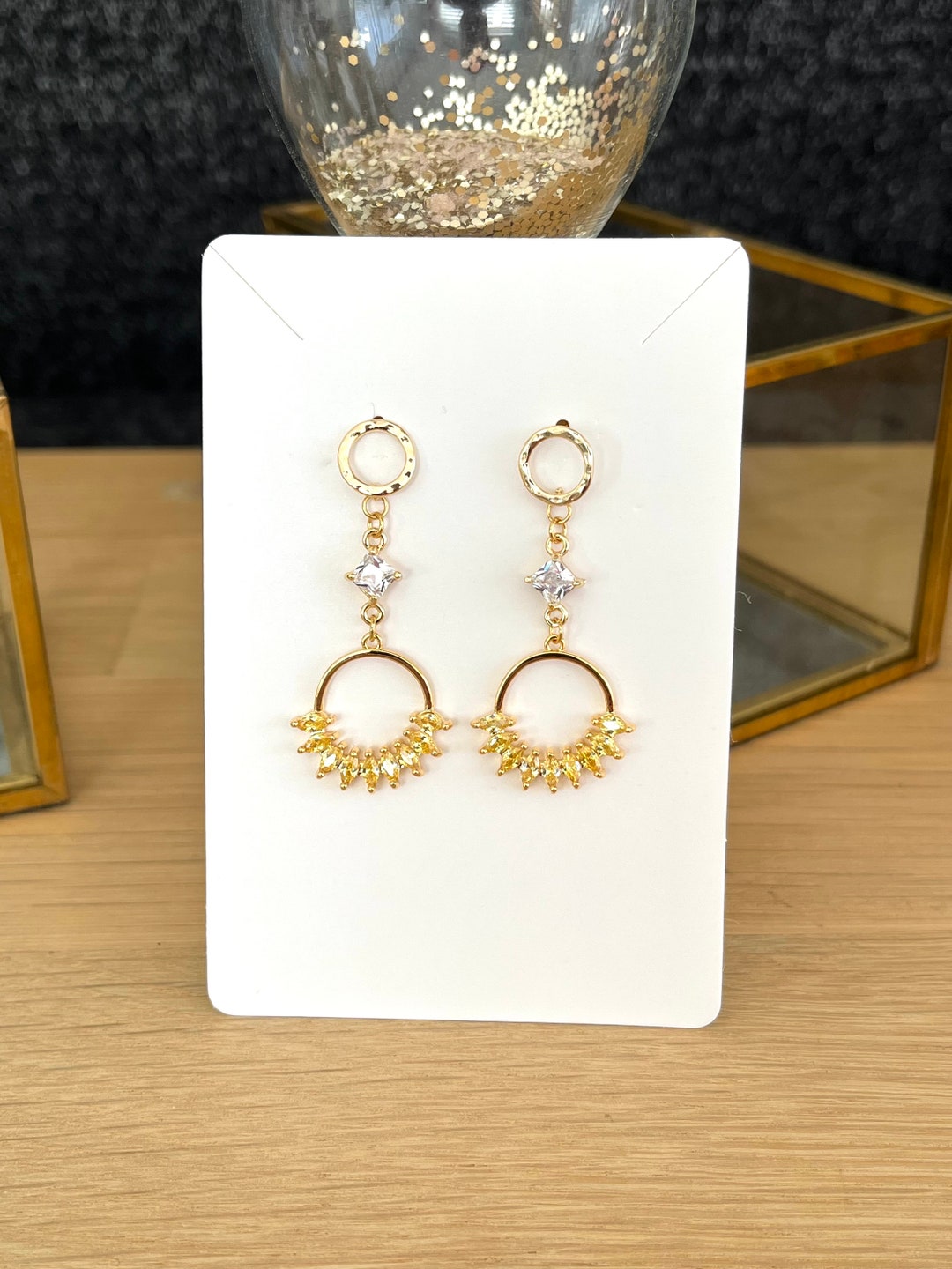Round-shaped Stud Earrings, Gilded With 18k Fine Gold and Yellow ...