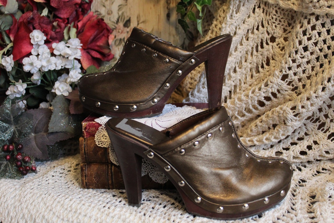 Ladies Fun, Flashy Gold Bronze Studded Vegan Platform Clogs - Size 6 1/ ...