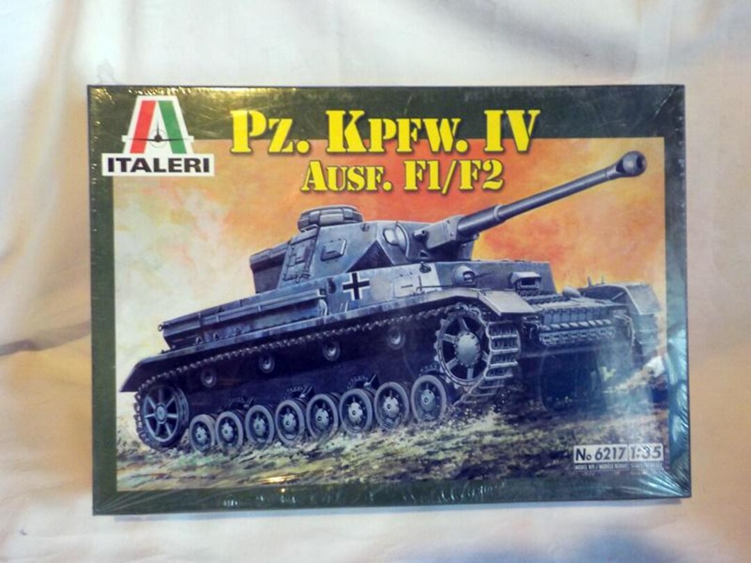 Italeri German Panzer IV F1/F2 Tank Model Kit 6217 1:35 Scale SEALED - Etsy