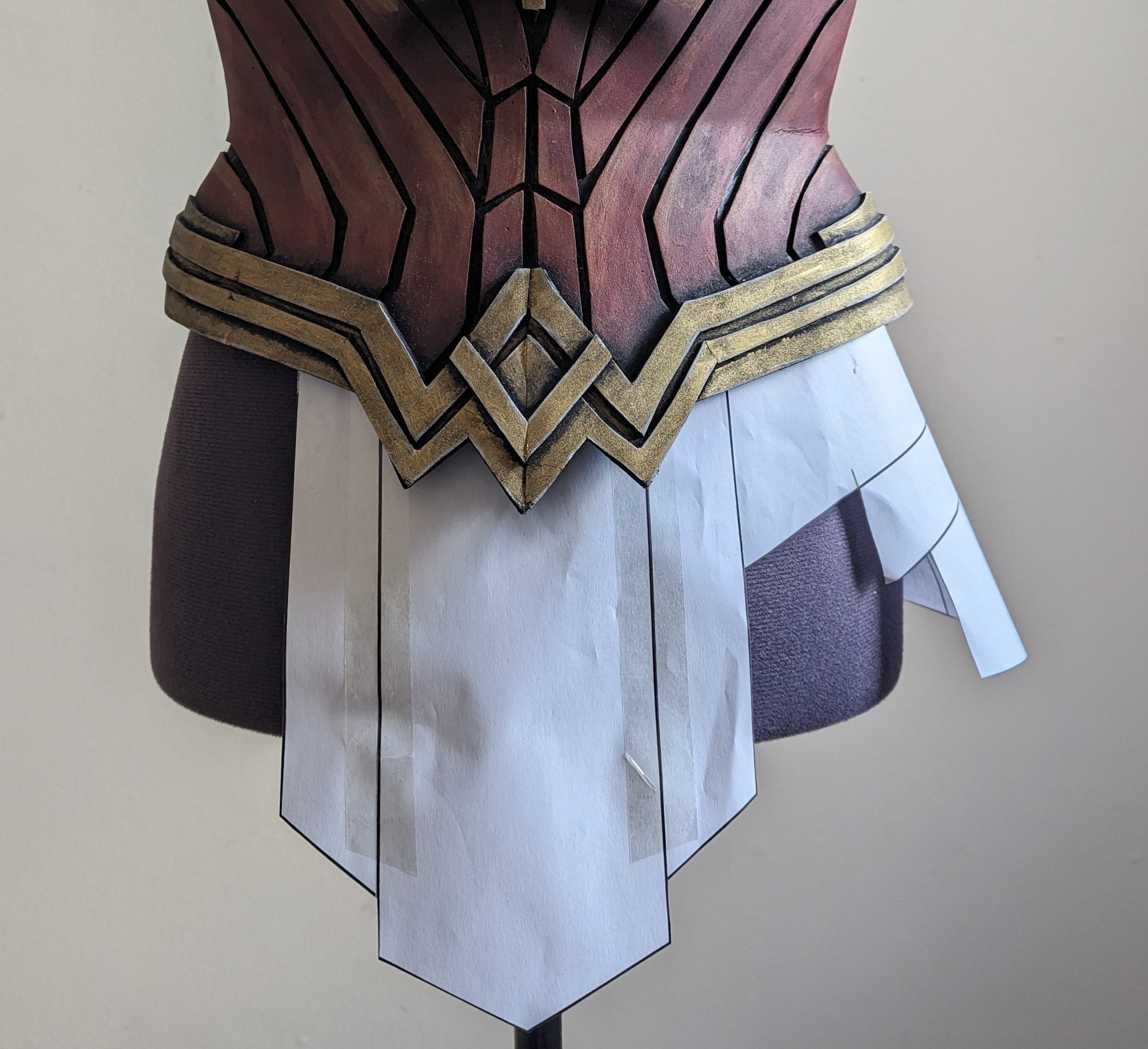 Wonder Woman Foam Armour Pattern Tiara, Armband, Legs, Bracers and ...