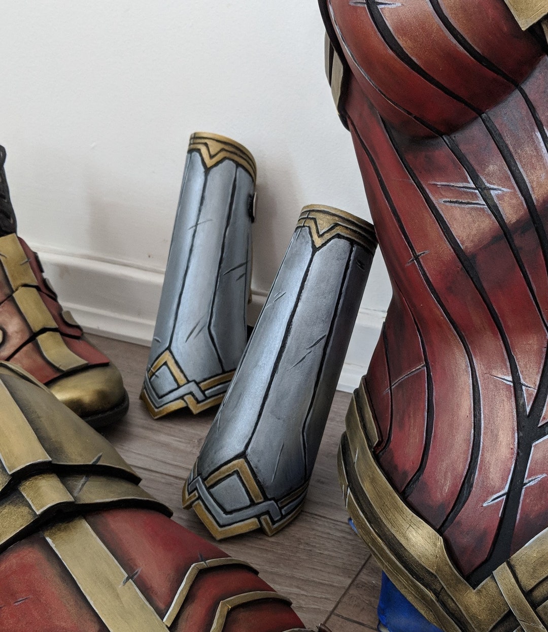 Wonder Woman Foam Armour Pattern Tiara, Armband, Legs, Bracers and ...