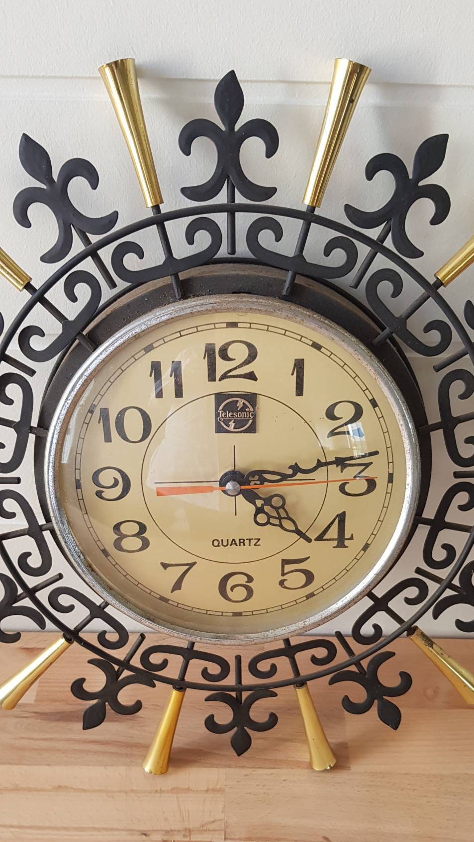 Starburst Telesonic Quartz Vintage Gold Black Wall Clock - Etsy Australia