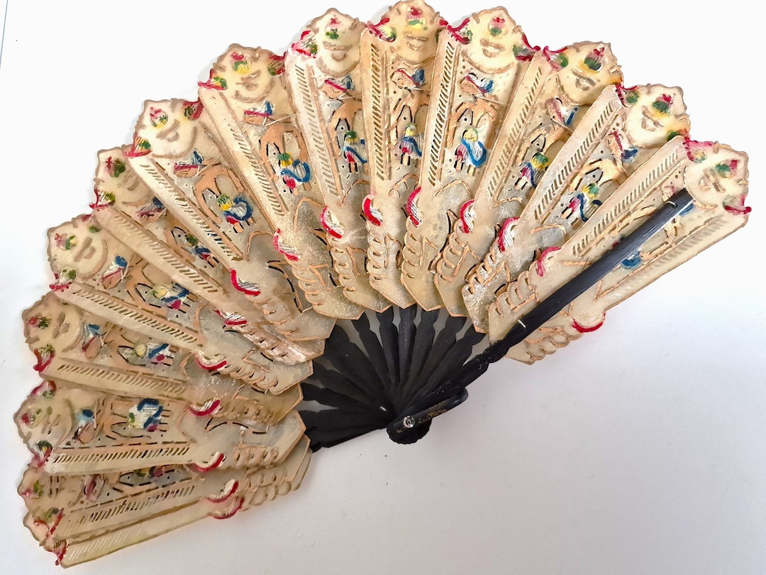 Ox Skin Vellum Wayang Golek Waaier Handmade Java 1920 Bladder Blaas Leer Leather XL Wajang ...