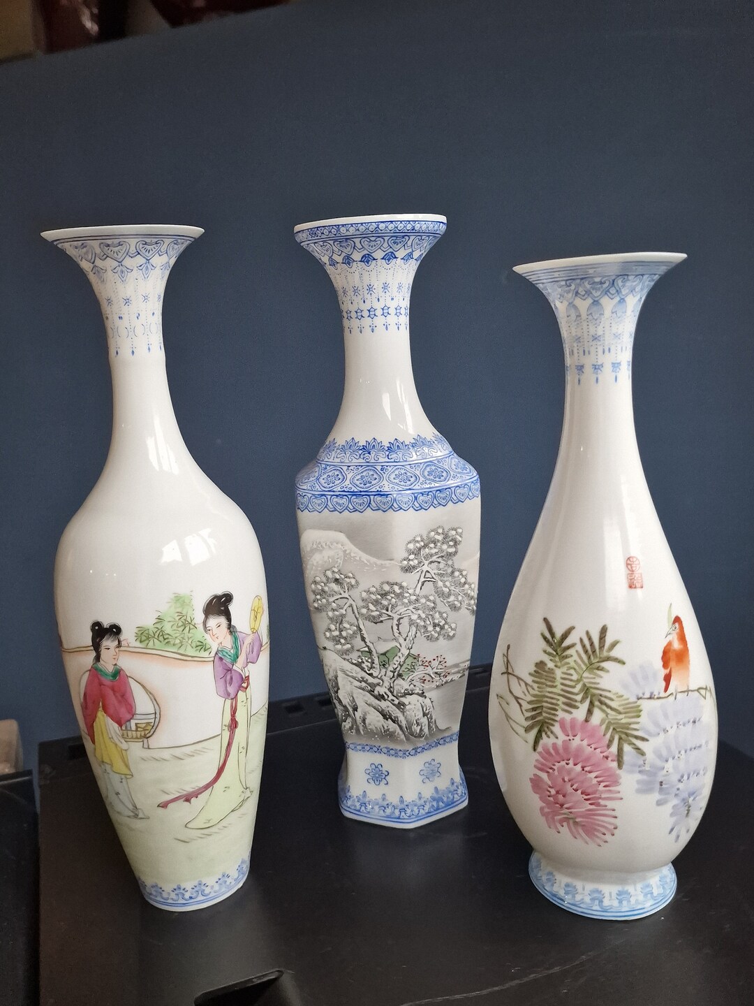 A Collection of 3 Egg-shell Vases Chinese Zhon Guo Jingdezhen Zhi ...