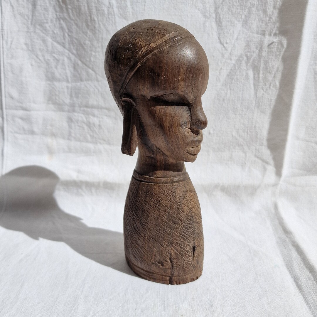 Old Bust Suri Girl, Handcarved Bust, Woman, Girl, Surma Suri Chai ...