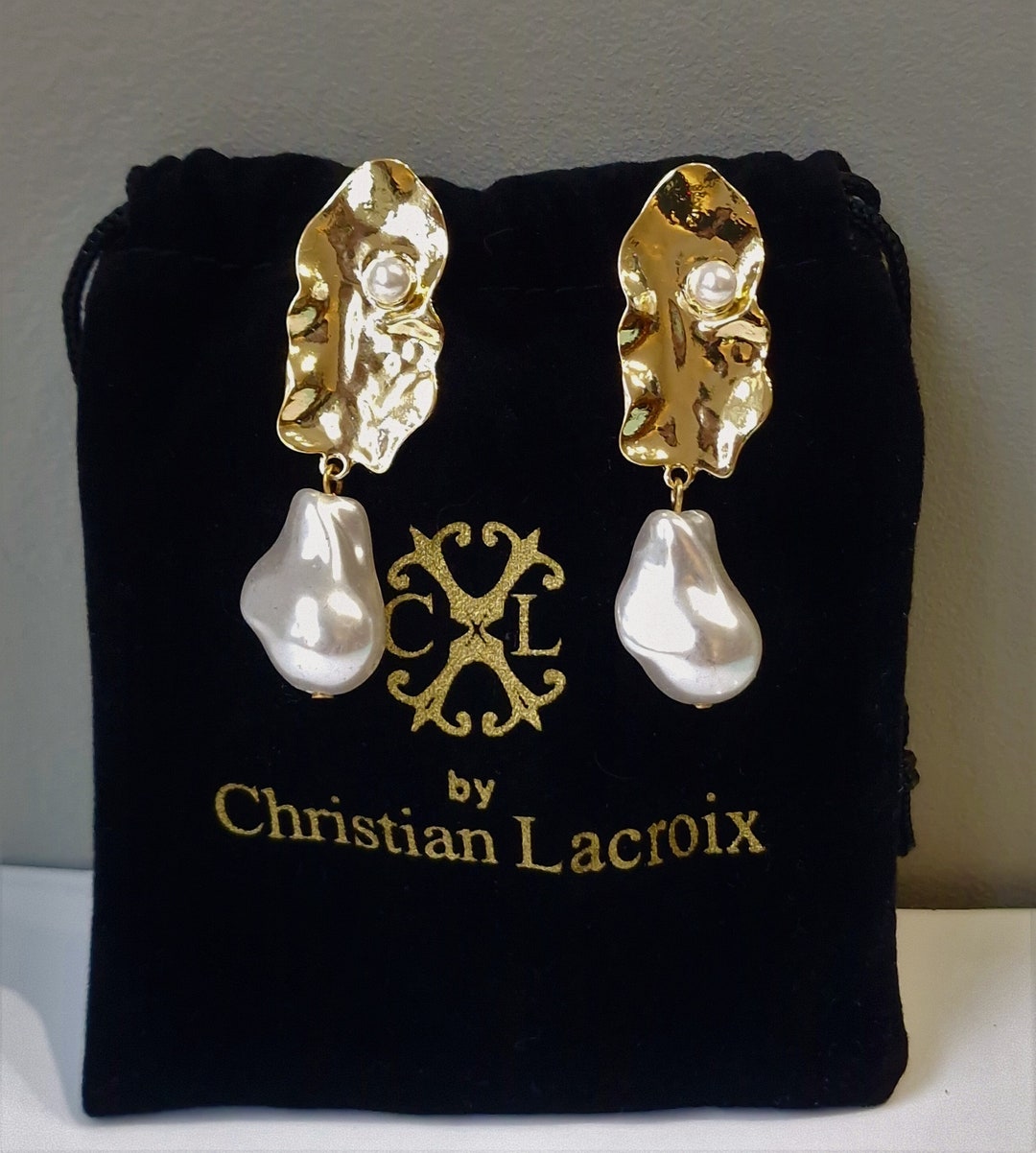 CHRISTIAN Lacroix - Authentic Chunky Bubble OYSTER Pearl Goldgilt Drop ...