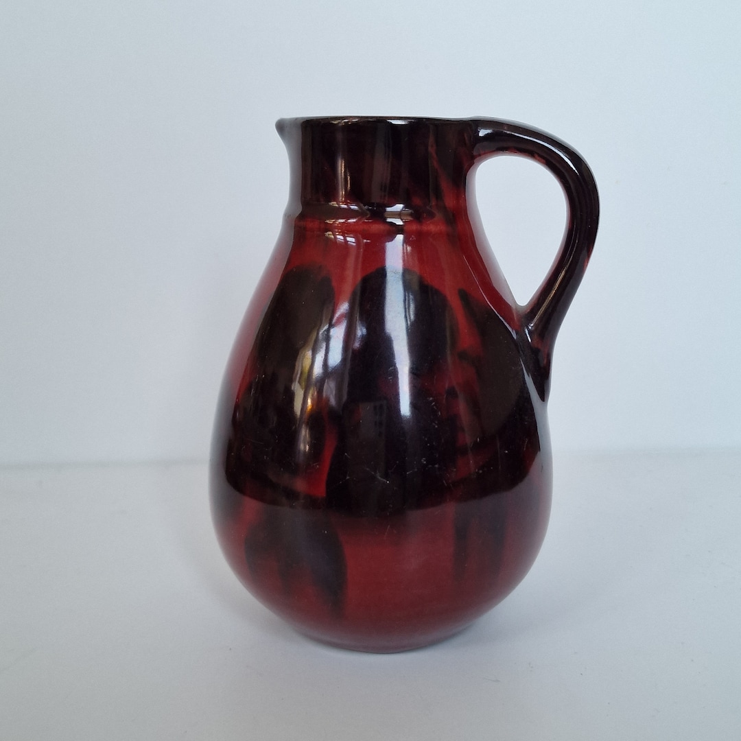 Art Nouveau Pottery Vase, St. Lukas Utrecht, Oxblood Luster Glaze - Etsy