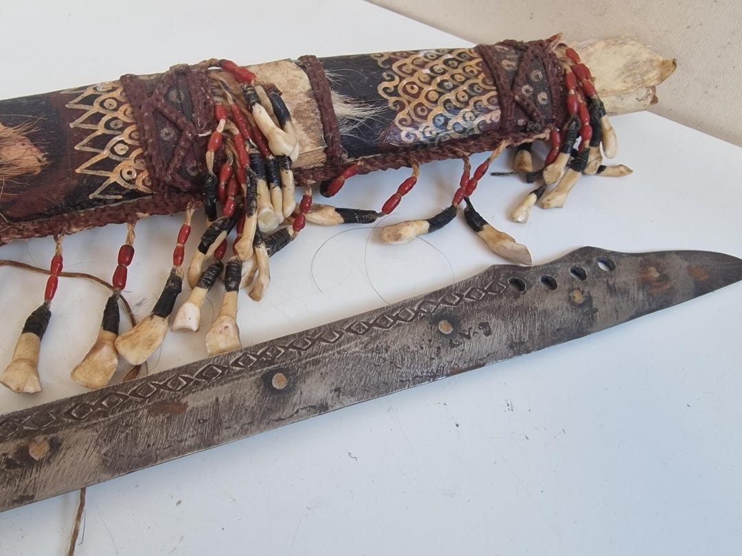Authentic Dayak Mandau Sword - Borneo Tribal Headhunter Weapon With ...
