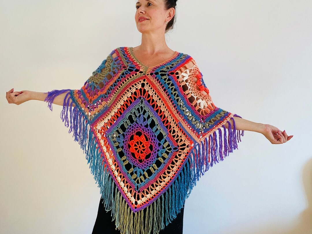 From USA Rainbow Poncho Women Knit Poncho Fringe Shoulders Wrap Green ...