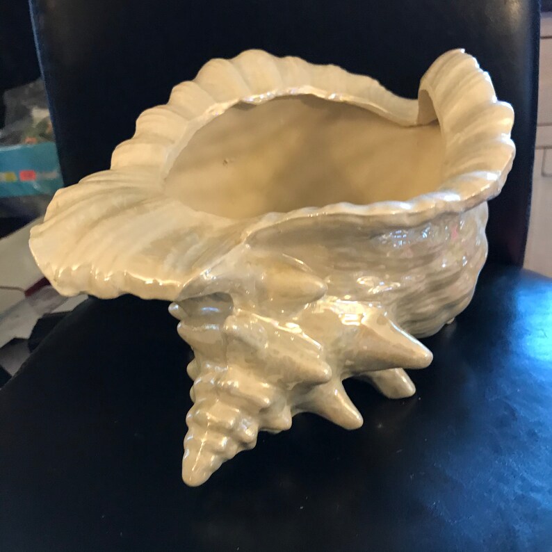 Vintage 80s 13 ceramic conch shell planter iridescent white | Etsy