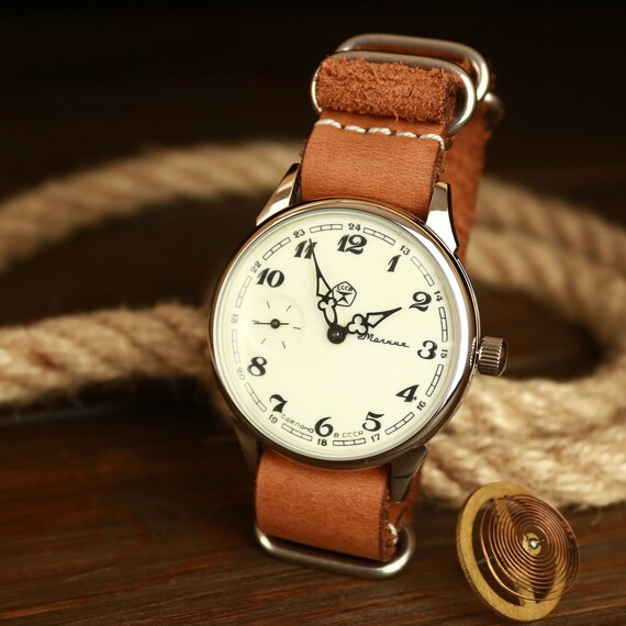 Molnija watch, Soviet watch, Vintage Molnija watch, m… - Gem