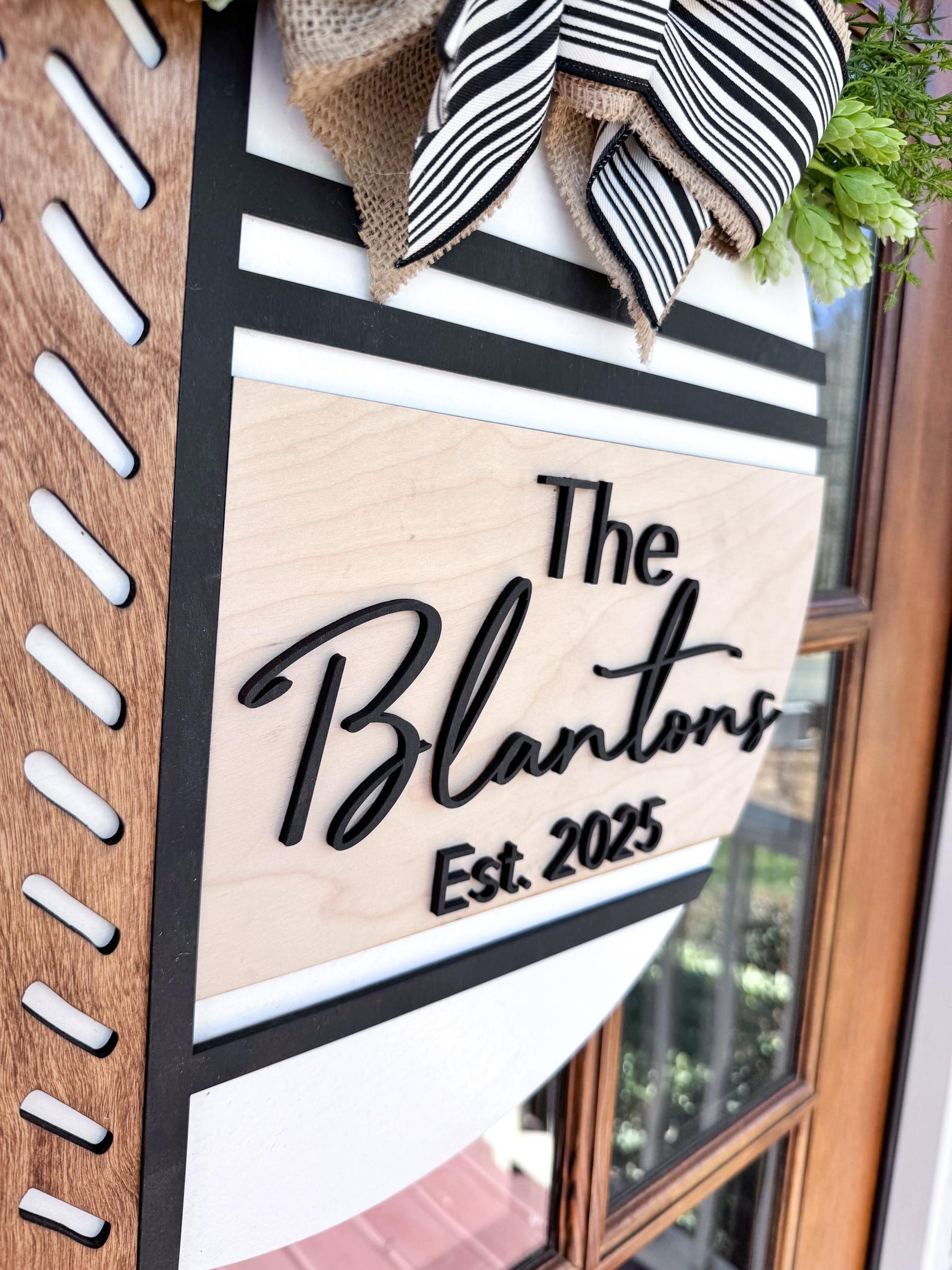 Personalized Door Sign | Round Wooden Family Name Sign With Bow and ...