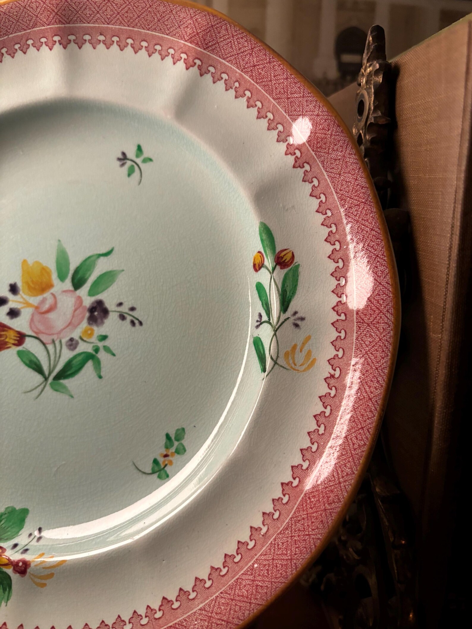 Antique Calyx Ware Dinner Plate, Adams English Ironstone Red Transfer W ...