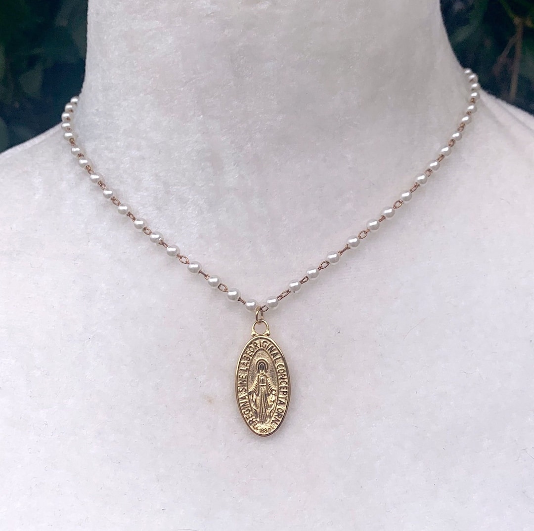 Virgin Mary Faux Pearl Rosary Chain, Virgin Mary Beaded Necklace, Gold ...