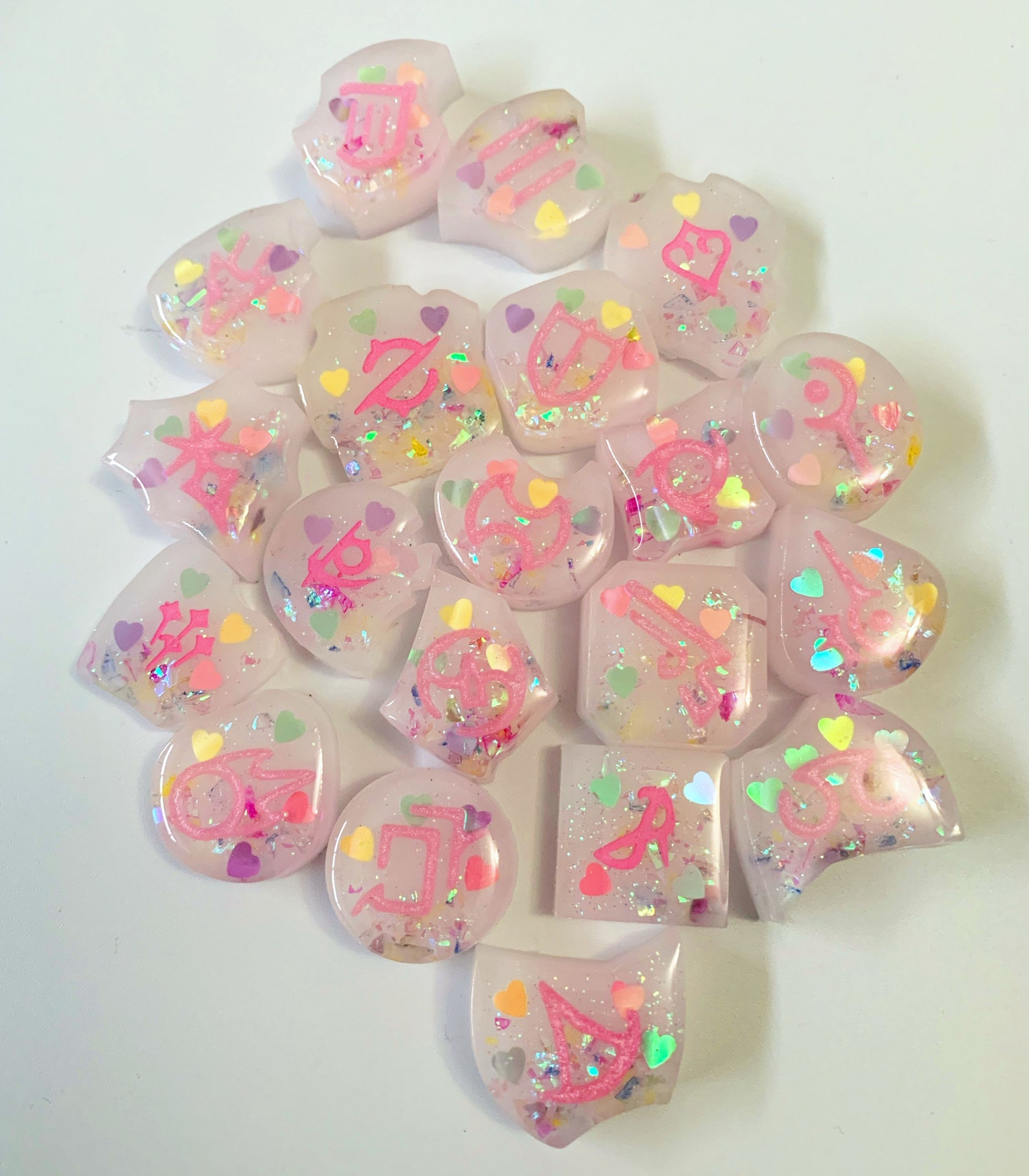 FFXIV Sweetheart Themed Soul Crystals - Etsy