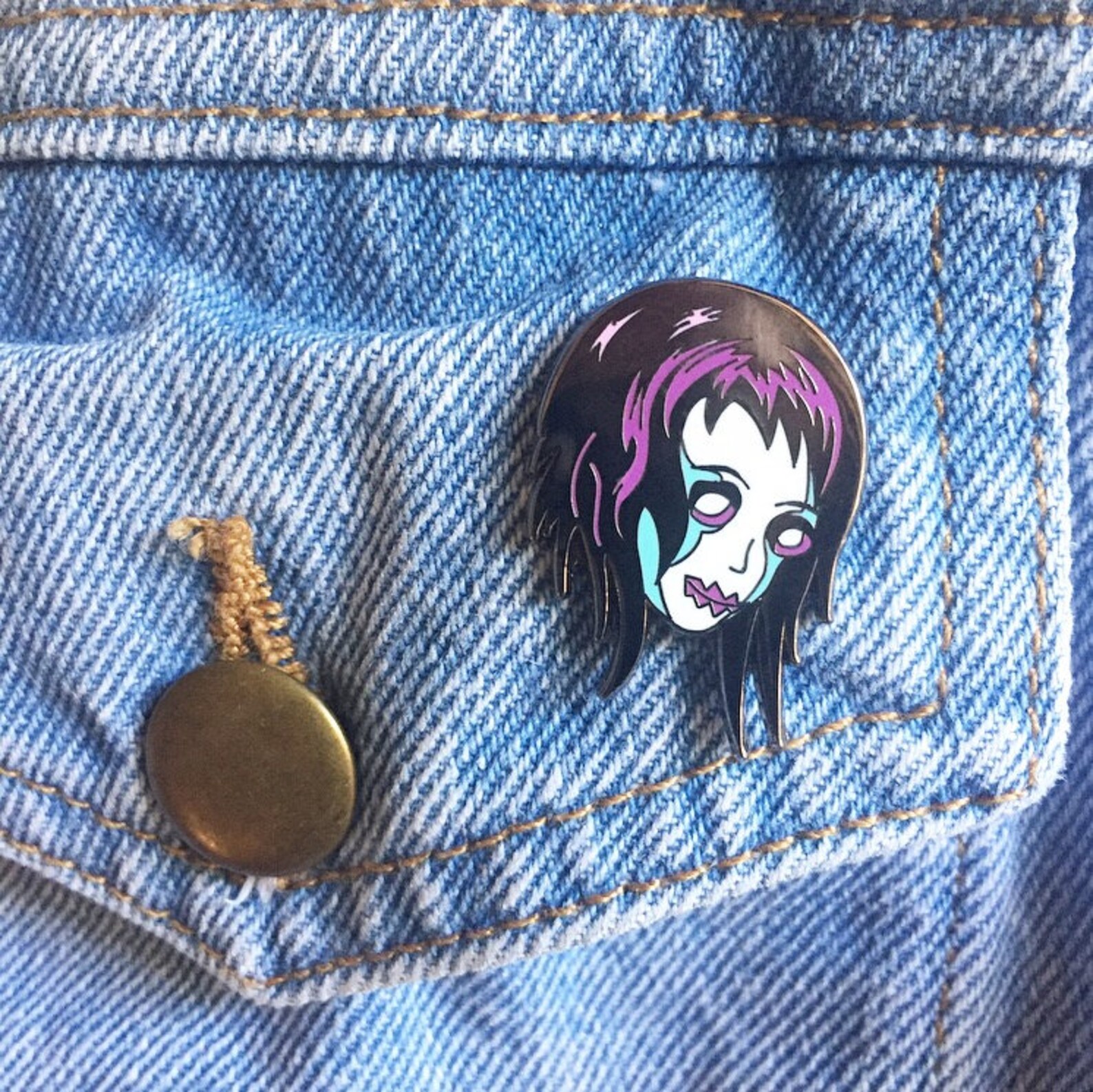 Enamel Pin Ghost - Etsy Canada