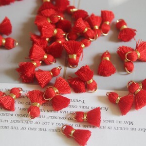 10pcs Red Tassels,tiny Cotton Thread Tassels,1.5cm Thread Tassels,mini ...